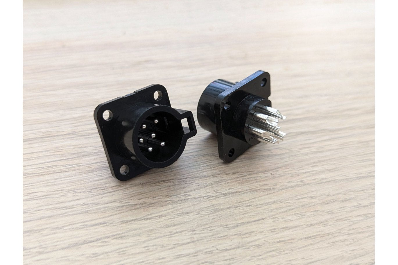 Hirose RPC1-12RB-6P(71) connector – 5Dimensions